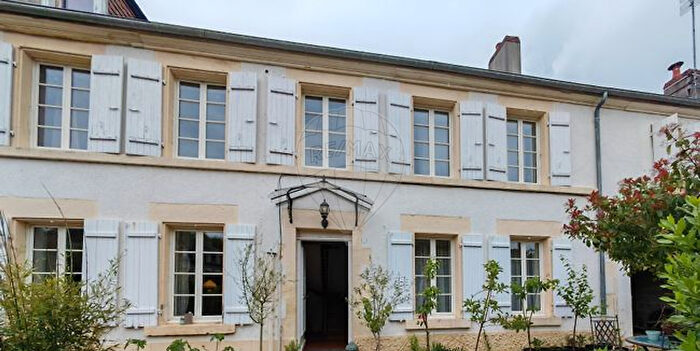 Beaumont-la-Ferrière : Maison 8 pièces à vendre