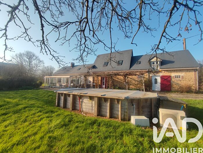 Maison à vendre - Valennes - 6 pièces - 4 chambres