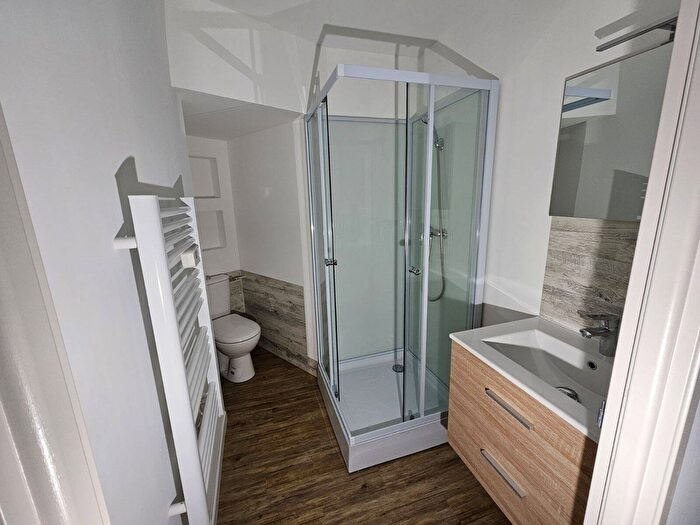 Appartement à louer - Centre Ancien, Draguignan - 1 pièce