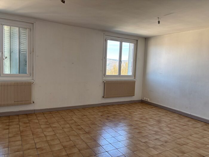 Appartement 4 pièces à Aubenas, Les Oliviers, Combegayre, Glacière, à vendre