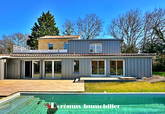 Maison à vendre - Latresne - 8 pièces - 5 chambres