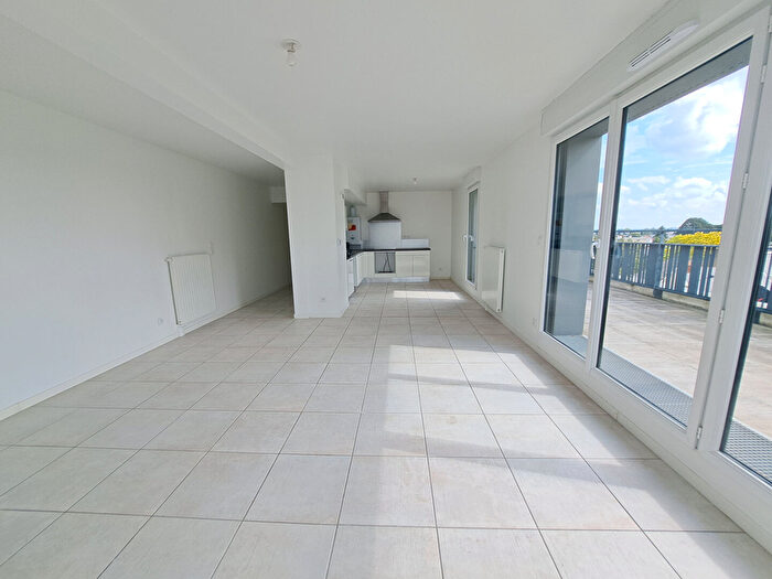 Appartement à louer - Nantes, Sainte-Thérèse, Rond-Point de Vannes - 3 pièces - 2 chambres