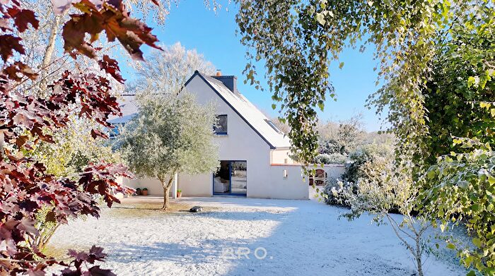 Maison à vendre - Plescop - 6 pièces - 5 chambres