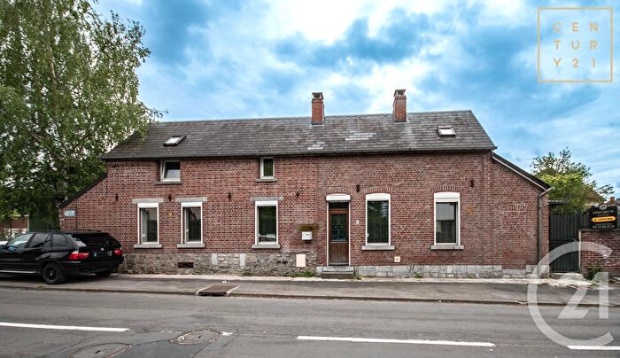 Maison 9 pièces à vendre - Maubeuge, Faubourg Saint-Quentin
