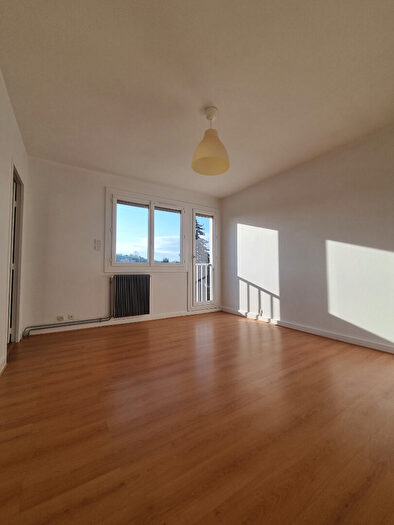 Appartement à louer - Dijon, Les Gènois - 3 pièces - 2 chambres