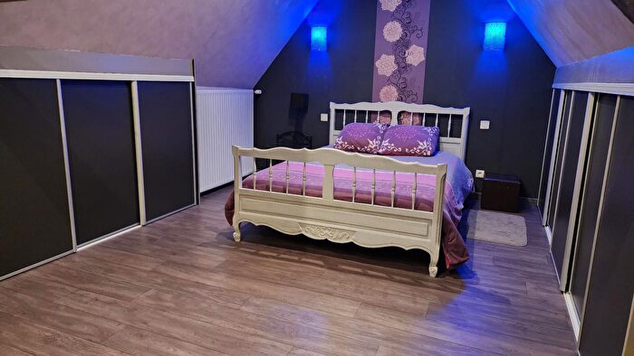 Maison à vendre - Noyon, Nord-Ouest - 5 pièces - 3 chambres