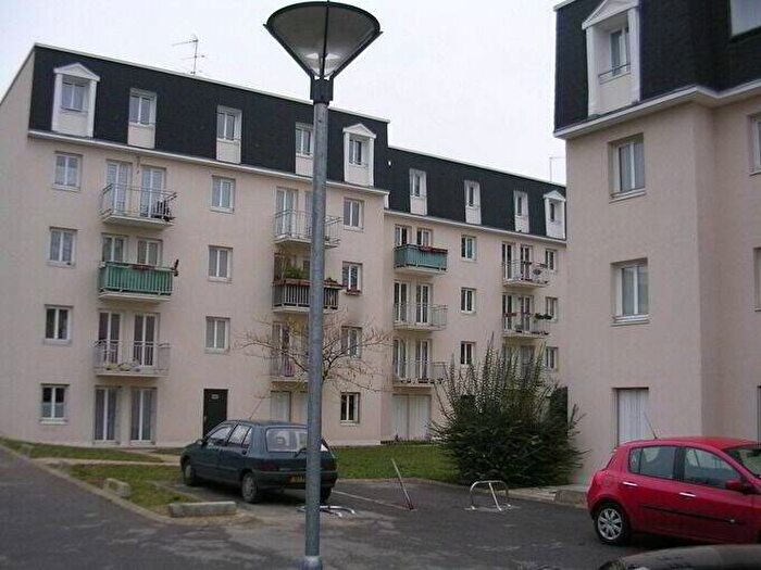 Appartement à louer - Platanes, Joinville-le-Pont - 4 pièces - 3 chambres