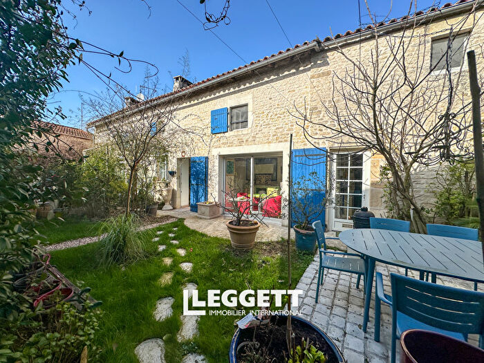 Maison à vendre - Matha - 5 pièces - 3 chambres