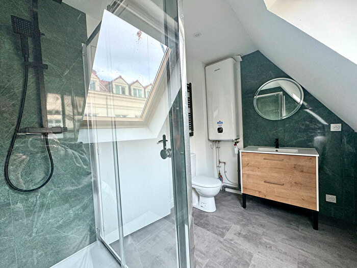 Appartement à vendre - Lille, Centre-ville, Euralille - 2 pièces - 1 chambre