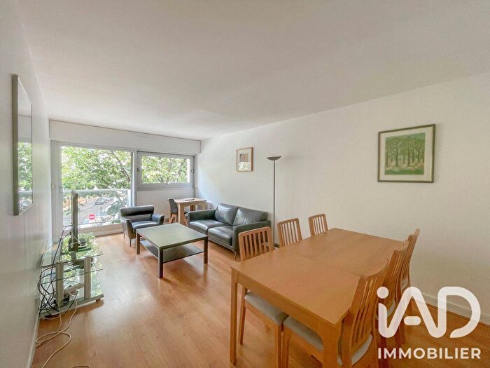 Appartement 3 pièces à Saint Lambert, Paris 15ème arrondissement, à louer