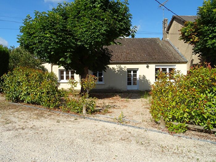 Maison 5 pièces à louer à Saint-Hilaire-Saint-Mesmin