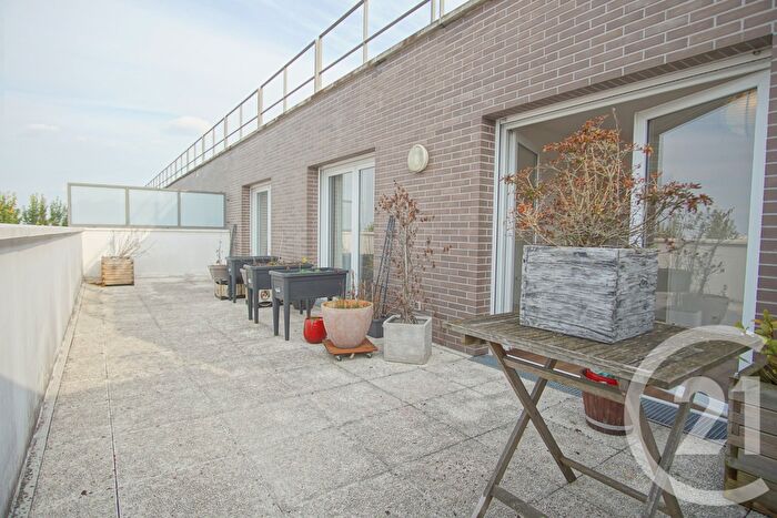 Choisy-le-Roi, Centre-ville, Parc Prairie, Hautes Bornes : Appartement 4 pièces à louer