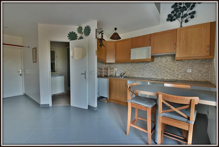 Appartement 2 pièces à vendre à Sainte-Geneviève-des-Bois, Paul Vaillant Couturier