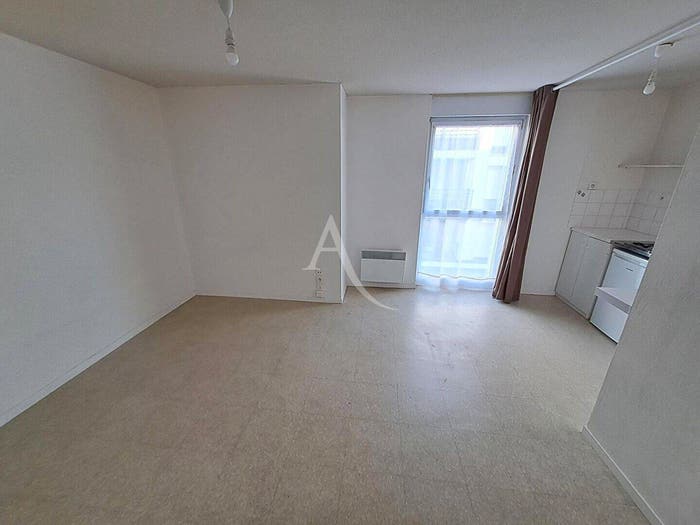 Appartement 1 pièce à louer - Bellamy, Nantes