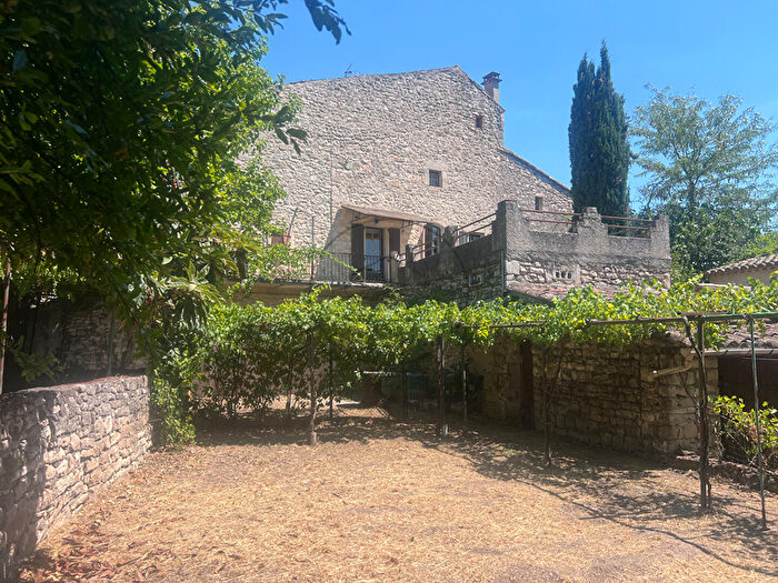 Maison 4 pièces à vendre - Saint-Jean-de-Maruéjols-et-Avéjan