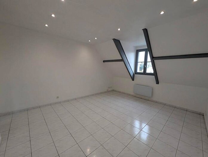 Appartement à louer - Fontenay-Trésigny - 1 pièce