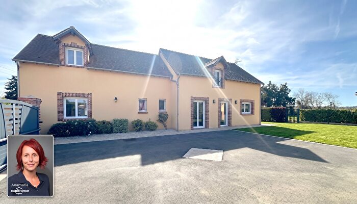 Maison 6 pièces à Saint-Luperce, à vendre