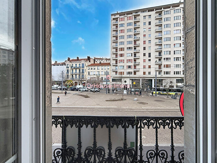 Appartement à vendre - Saint-Étienne, Centre-ville, Peuple, Chavanelle - 6 pièces - 5 chambres