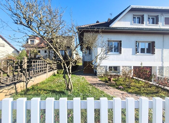 Maison à vendre - Sainte-Geneviève-des-Bois, Paul Vaillant Couturier - 7 pièces - 5 chambres
