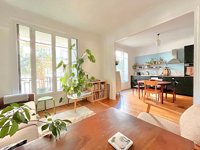 Appartement à vendre - Paris e , Gambetta - 3 pièces - 2 chambres