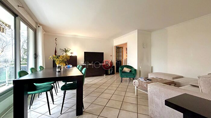 Appartement à vendre - Le Raincy, Gare - 4 pièces - 3 chambres