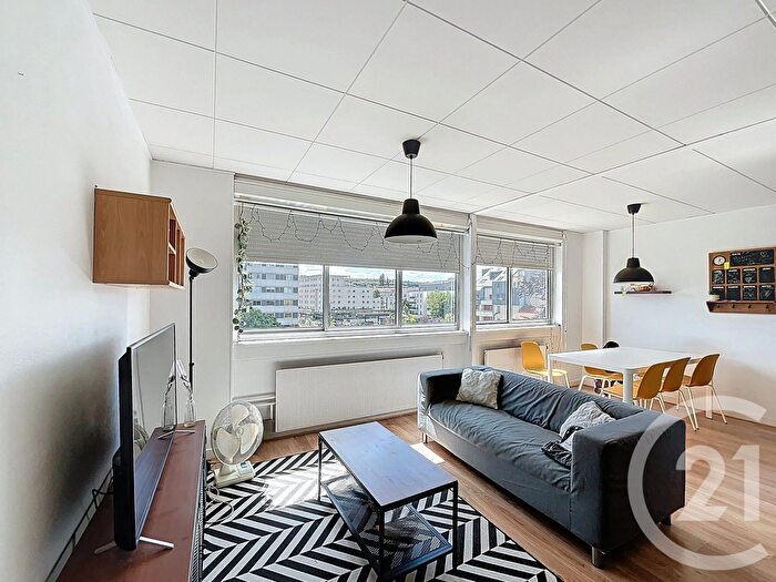 Appartement à vendre - Vand uvre-lès-Nancy, Centre-ville, Vandoeuvre Nations - 5 pièces - 3 chambres