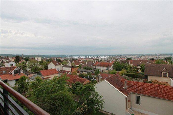 Plateau-Mont Valérien, Rueil-Malmaison : Appartement 2 pièces à louer