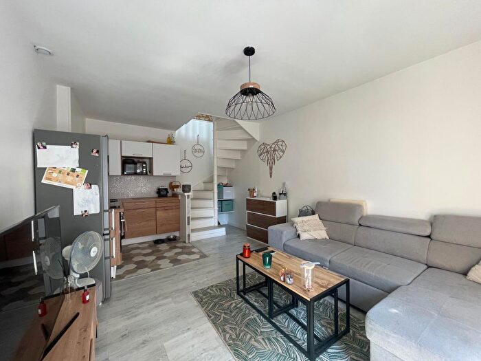Appartement 2 pièces à louer - Vert-le-Grand