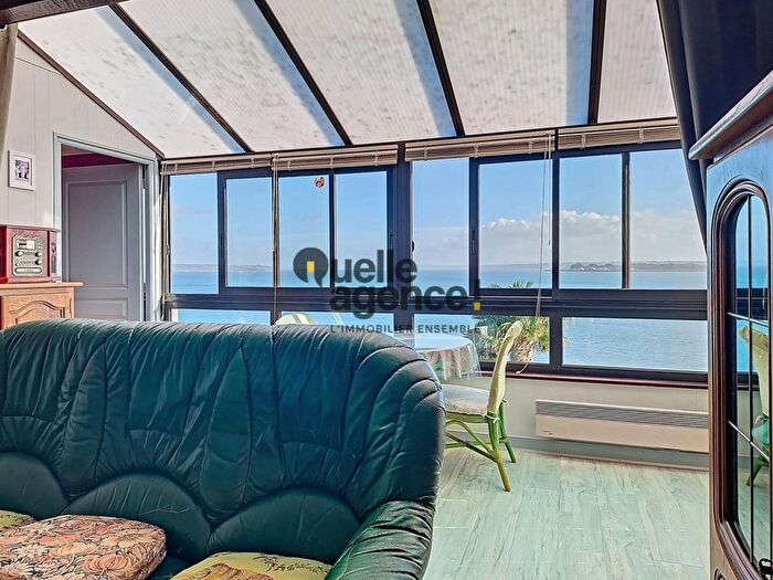 Maison à vendre - Roscanvel - 6 pièces - 4 chambres