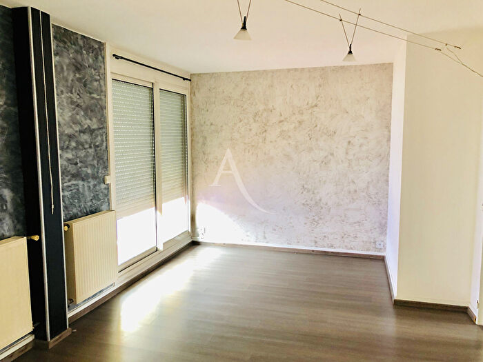 Appartement à vendre - Mâcon, Mâcon Nord - 3 pièces - 2 chambres