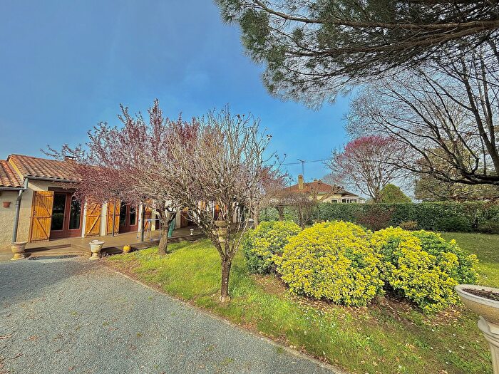 Maison à vendre - Saint-Antoine-de-Breuilh - 4 pièces - 3 chambres