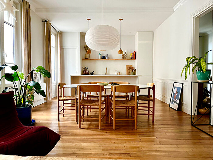 Issy-les-Moulineaux, Centre-ville, Corentin Celton, Les Varennes : Appartement 4 pièces à louer