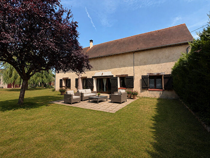 Maison 6 pièces à Houdan, à vendre