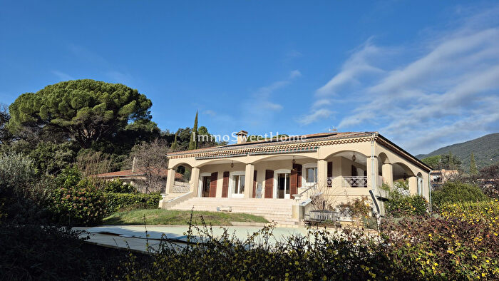 Maison à vendre - Nyons - 9 pièces - 6 chambres