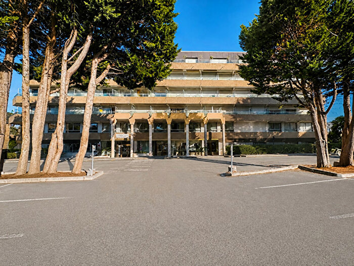 Appartement 1 pièce à Dinard, Centre-ville, Plage de l'Ecluse, Pointe du Moulinet, à vendre