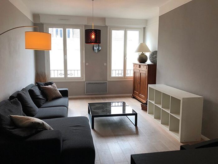 Appartement 6 pièces à Valenciennes, à louer
