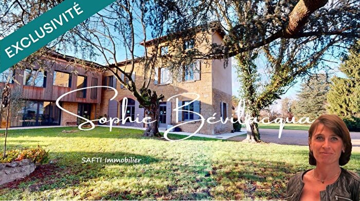 Maison à vendre - Chasselay - 10 pièces - 6 chambres