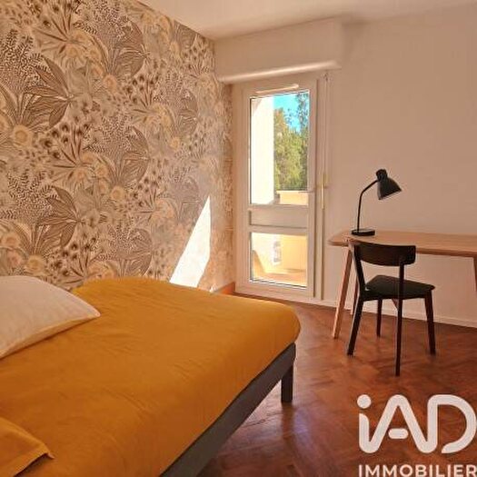 Appartement à louer - CCLAPS-Camponac, Pessac - 5 pièces - 4 chambres