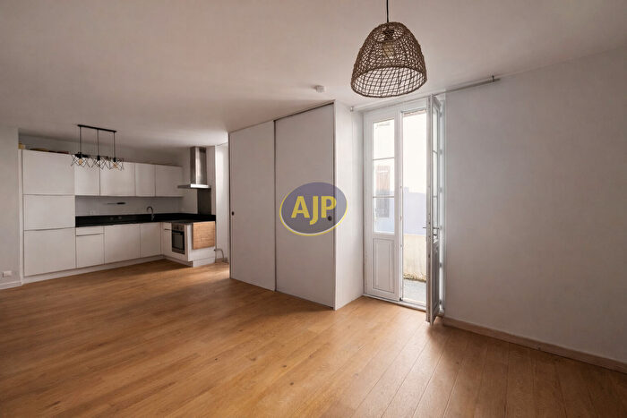 Appartement à vendre - Biarritz, Saint-Charles, Phare, Larochefoucauld - 3 pièces - 2 chambres