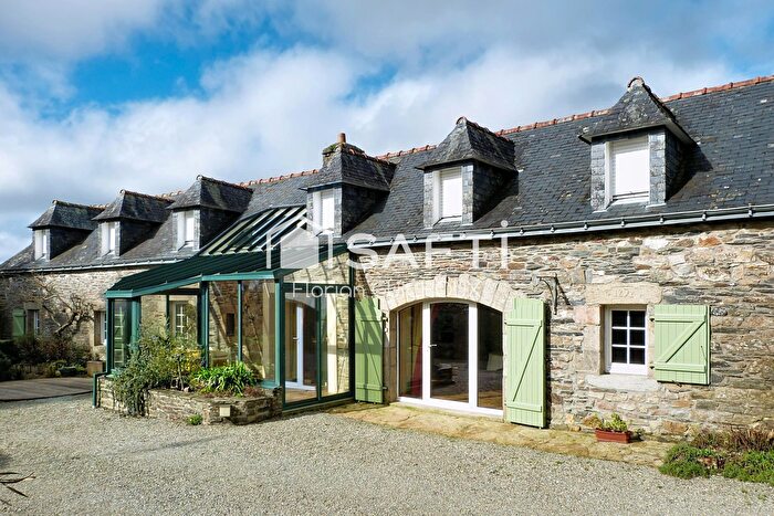 Maison à vendre - Edern - 9 pièces - 6 chambres