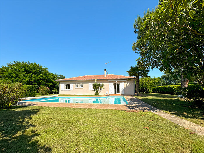 Montauban, Pays-Bas : Maison 4 pièces à vendre