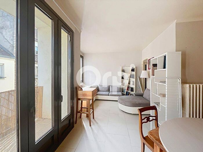 Bouygue, Brive-la-Gaillarde - Appartement 2 pièces à louer