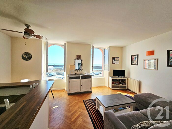 Appartement à vendre - Quiberon, Centre-ville, Grande Plage, Port Maria, Goviro, Kervozès - 3 pièces - 2 chambres