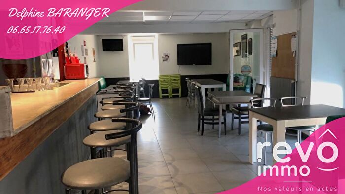 Maison à vendre - La Salle-de-Vihiers - 5 pièces - 3 chambres