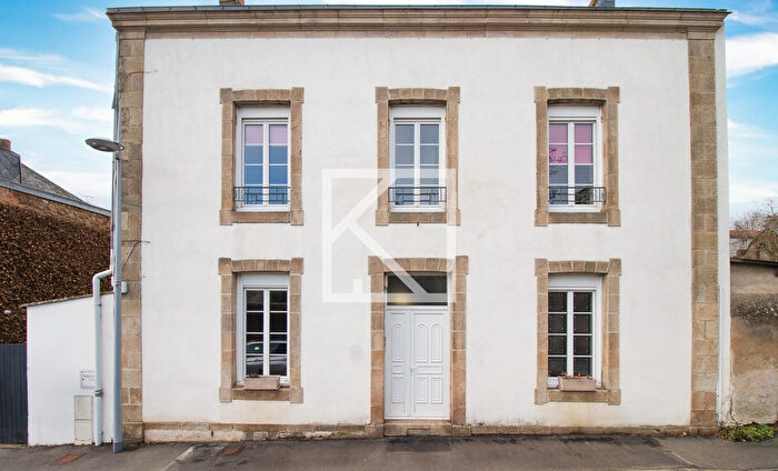 Maison à vendre - Cholet - 8 pièces - 4 chambres