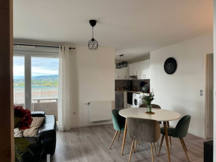 Appartement à louer - Champs de Villars, Achères - 3 pièces - 2 chambres