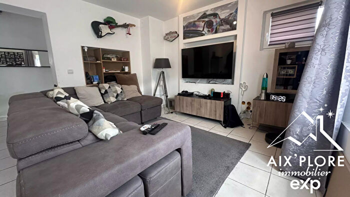 Appartement à vendre - Saint-Baldoph - 2 pièces - 3 chambres