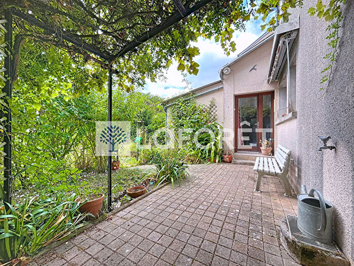 Maison à vendre - Bressuire, Centre-ville - 5 pièces - 2 chambres