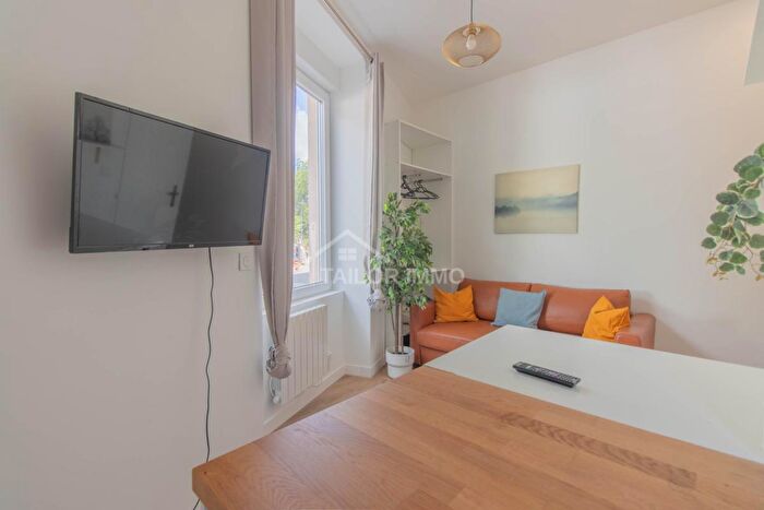 Appartement 1 pièce à louer - Villeurbanne, Grand Clément