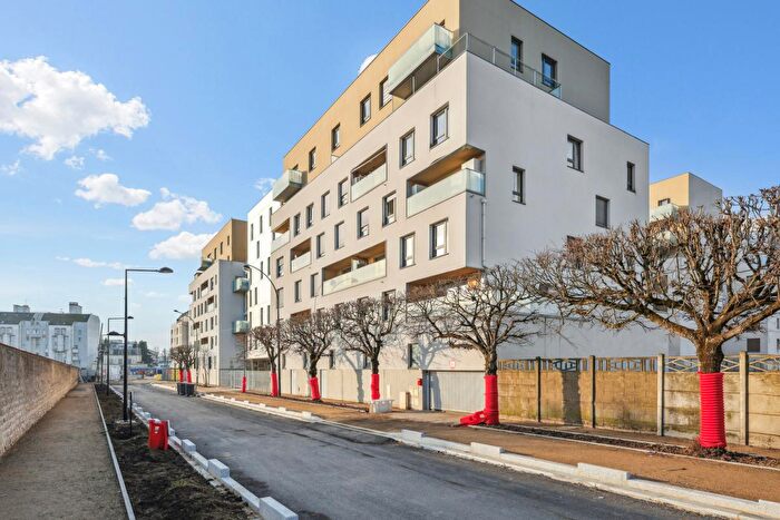 Appartement à vendre - Champigny-sur-Marne, Plant, Tremblay - 3 pièces - 2 chambres